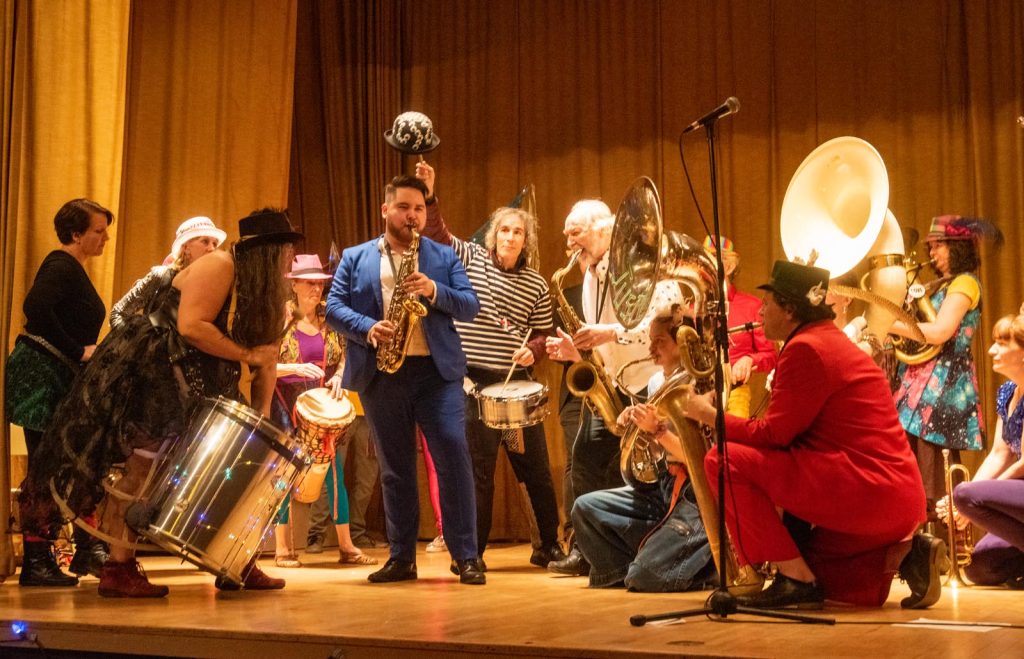 The Carnival Band – The Vancouver Carnival Band's website, upcoming ...